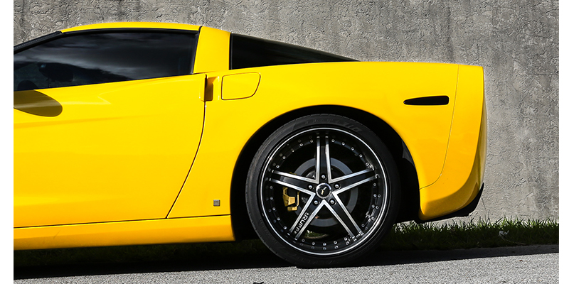 Car | Chevrolet Corvette on Ruff Racing R953 Wheels | California Wheels