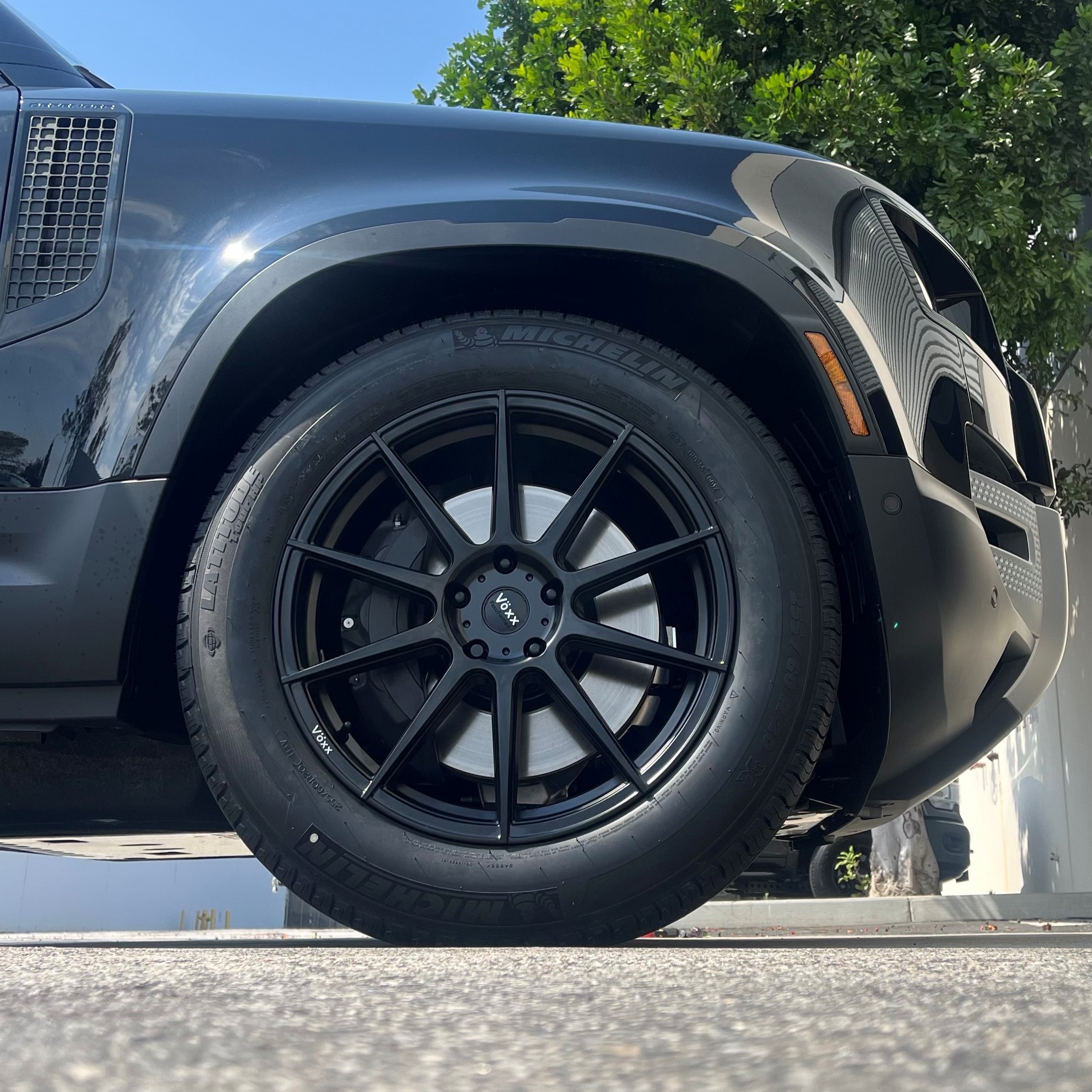 Land Rover Defender Lucca Gallery - Perfection Wheels