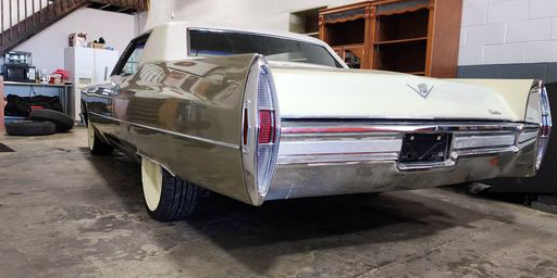 Cadillac DeVille Smoothie (Series 512) Extended Sizing Gallery - U.S ...