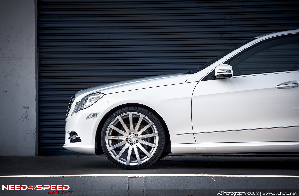 Car | Mercedes-Benz E300 on MRR Design HR9 Wheels | California Wheels