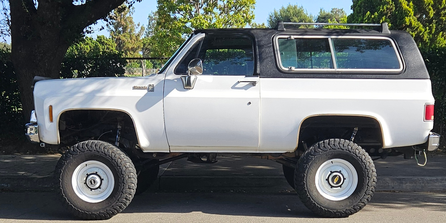 Chevrolet K5 Blazer Rat Rod (Series 66) 8-Lug Gallery - U.S. Wheel Corp.