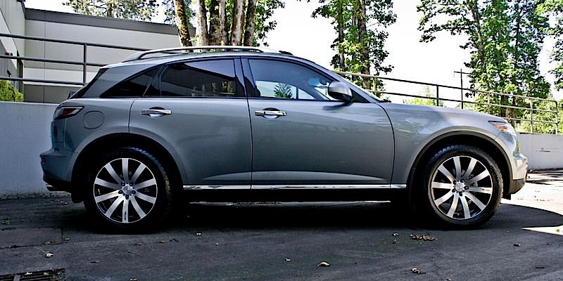 Car | Infiniti FX35 on MRR Design HR4 Wheels | California Wheels