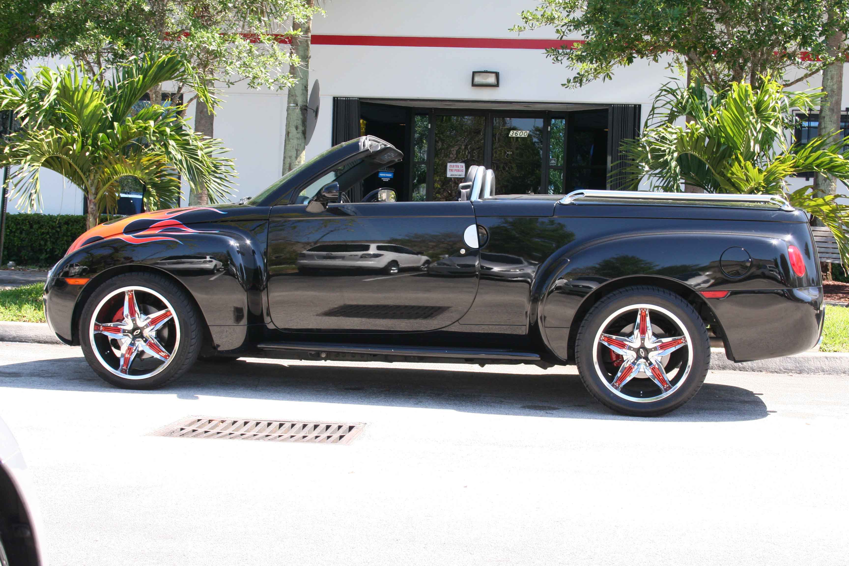 Car | Chevrolet HHR on Status S822 Dynasty Wheels | California Wheels