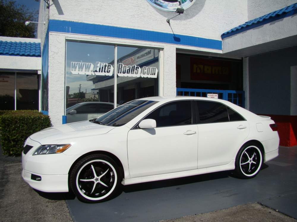 Toyota Camry R931 Gallery - SoCal Custom Wheels