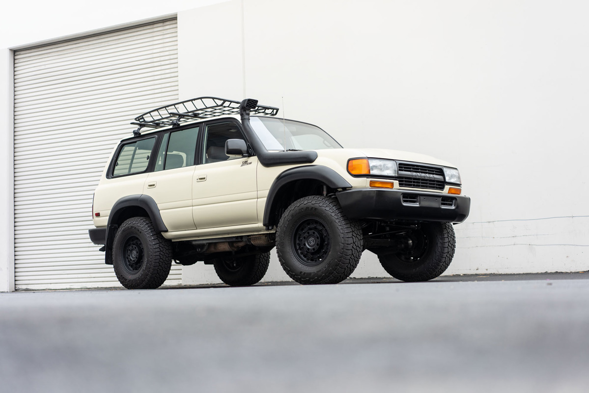 Toyota Land Cruiser Arsenal Gallery - SoCal Custom Wheels