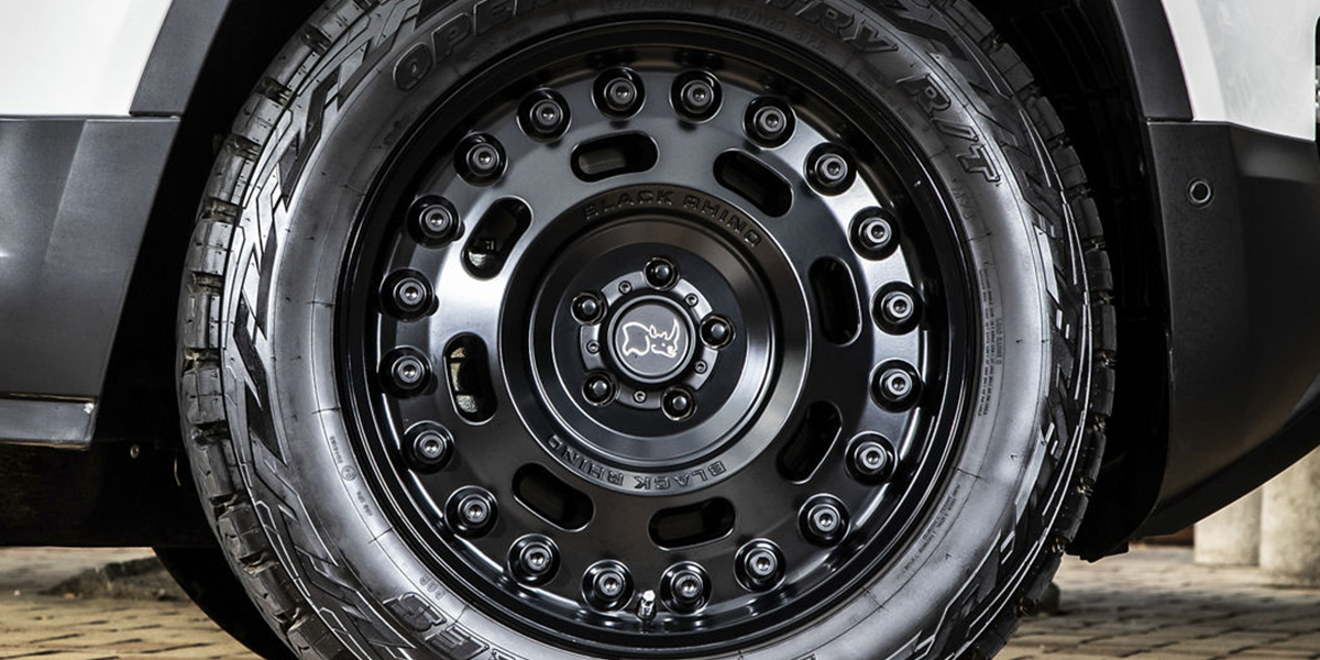 Land Rover Defender Axle Gallery - Down South Custom Wheels