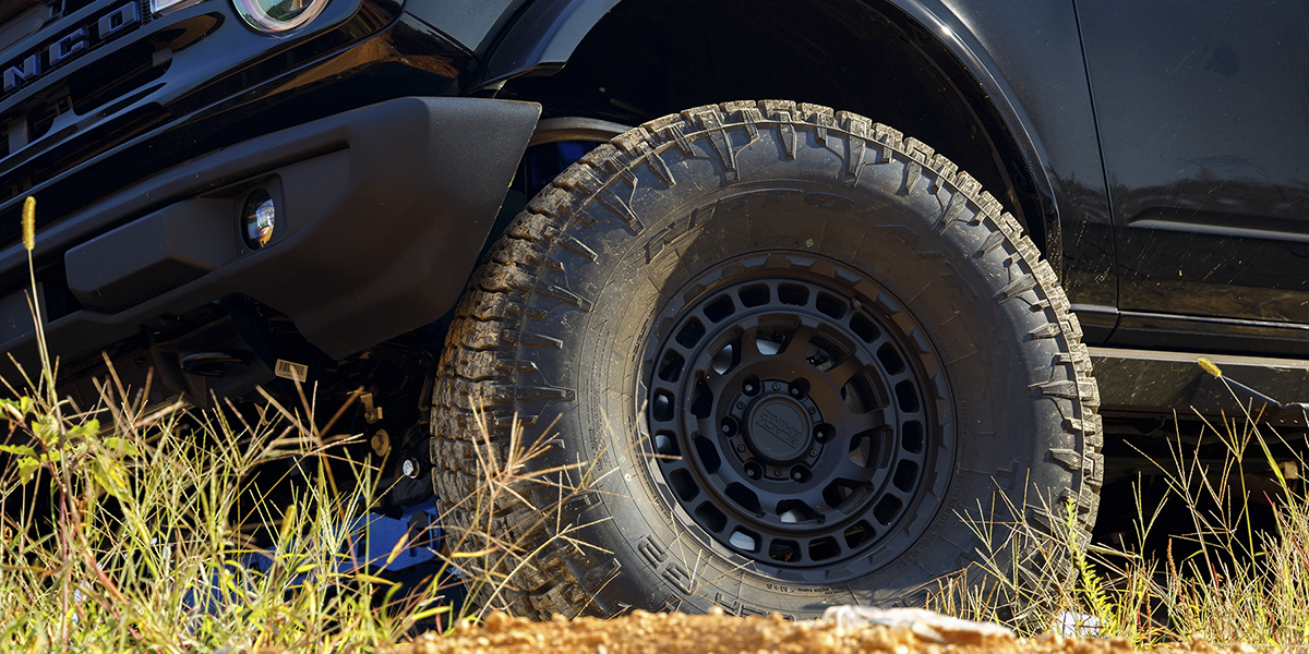 Ford Bronco Chamber Gallery - SoCal Custom Wheels