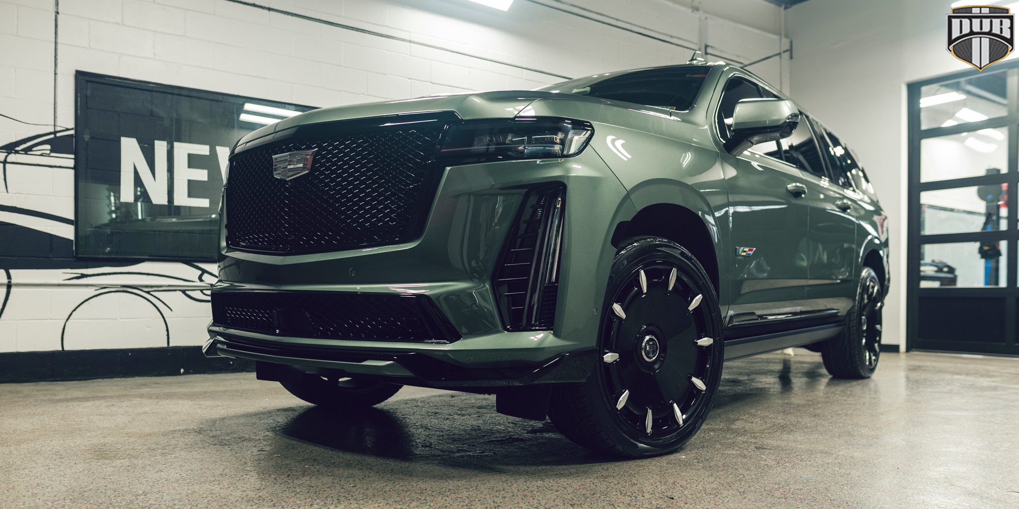 Cadillac Escalade Cheef - DC271BE Gallery - Wheel Tec