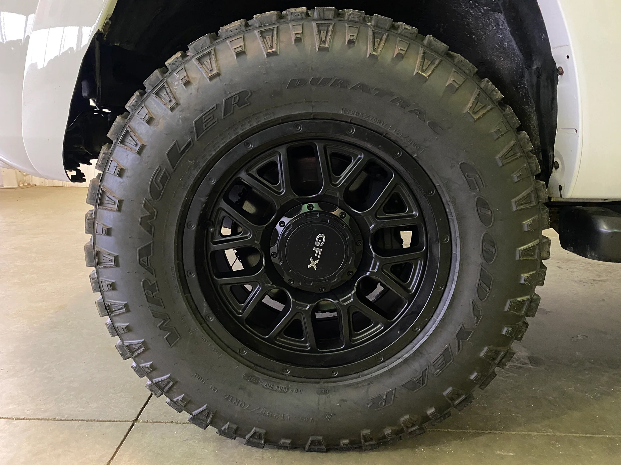 Toyota 4Runner TM5 Gallery - Perfection Wheels