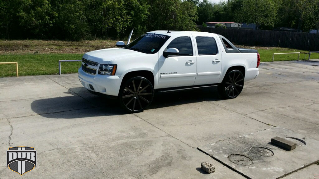 Chevrolet Avalanche Shot Calla - S121 Gallery - Down South Custom Wheels
