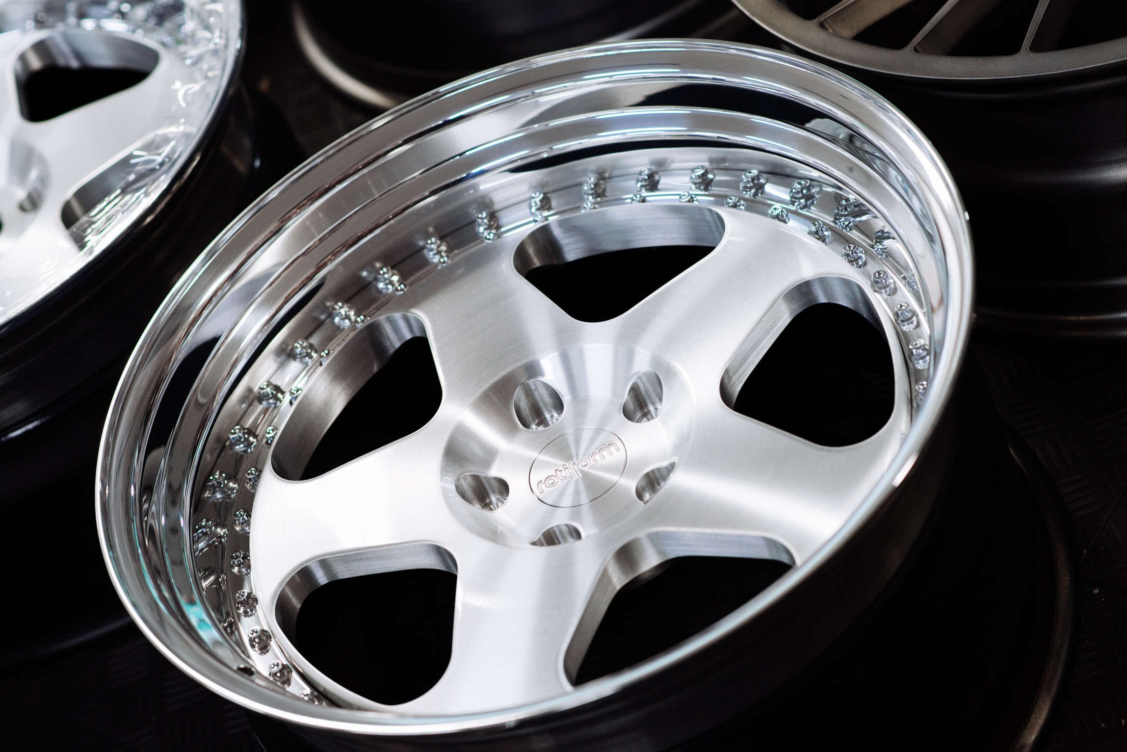 Rotiform ROC - MHT Wheels Inc.